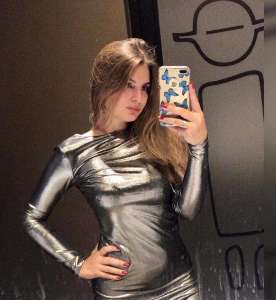 CAMILA VIVES: Jovem Atriz Uruguaia Inicia Por Cima – Cinemarcoblog