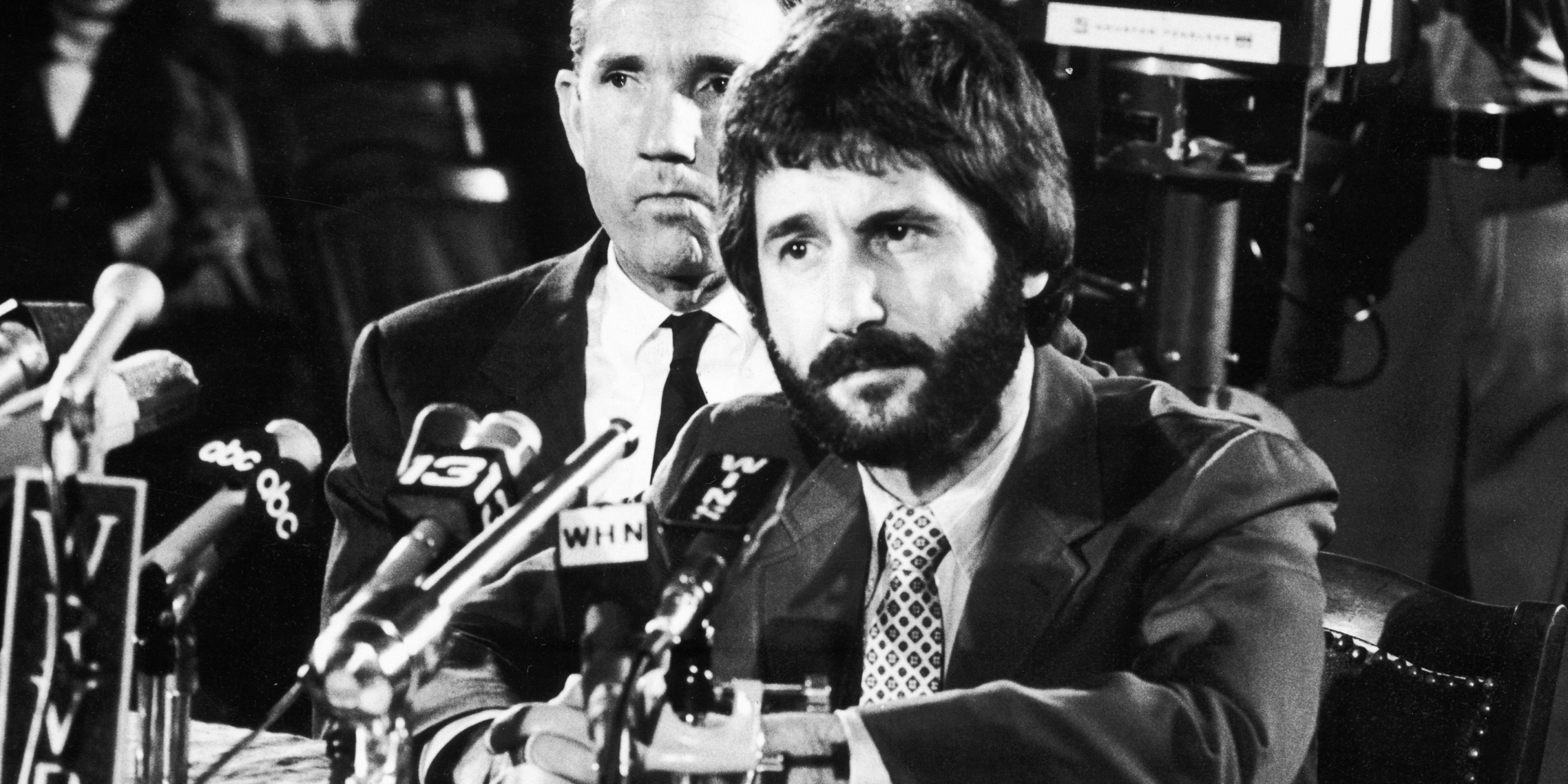 FRANK SERPICO, 85 ANOS: Um Herói da Vida Real que Al Pacino Eternizou ...